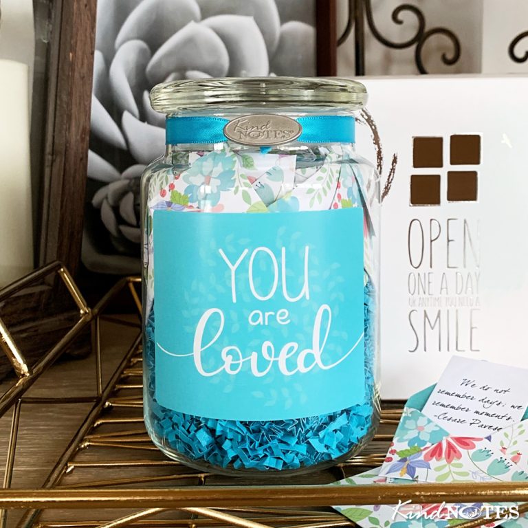 KindNotes Jar of SMILES - Best for Mom | NAPPA Awards